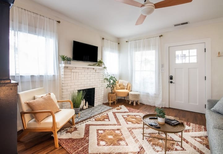 Charming Home Near Uab With Patio - Alabama