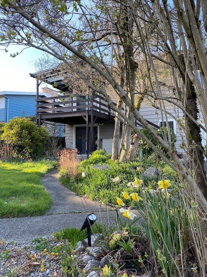 Peaceful Home-centrally Located West Hill, Kent - Kent, WA