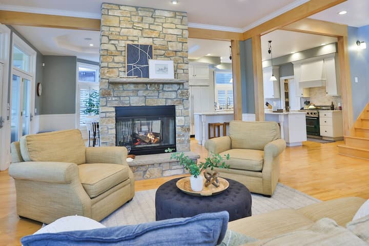 Cozy Retreat W/ Bbq Grill & Fire Pit - United States