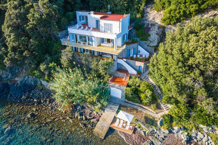 Villa Escalina With Private Beach And A/c - Marina di Campo