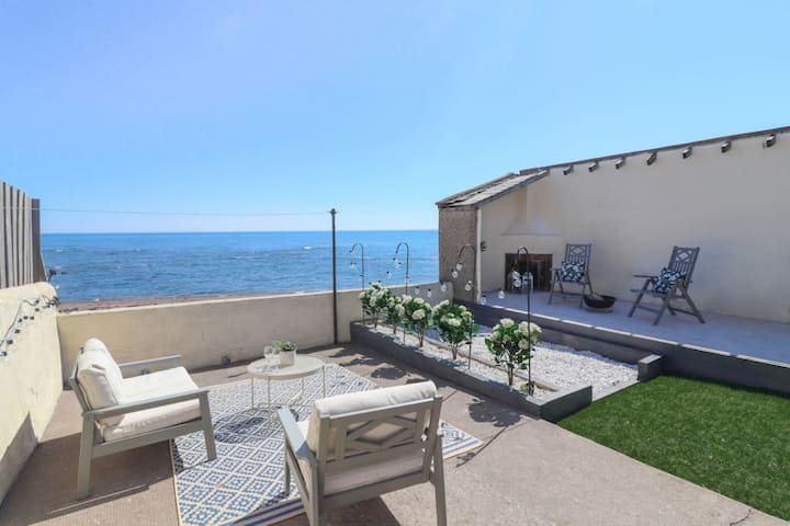 Coorie By The Coast, Beachfront Cottage, Arbroath - Arbroath