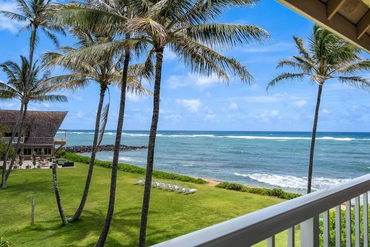 Ocean Front Hotel Room - Lae Nani Beach, HI