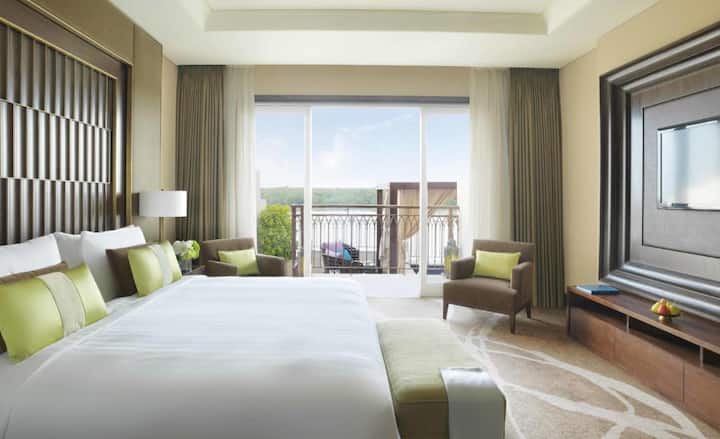 Suite Room With Private Pool Near Starbucks - Abu Dhabi
