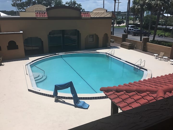 Beach Vacay Starts Here! Pet-friendly Unit! Pool - St. Augustine, FL