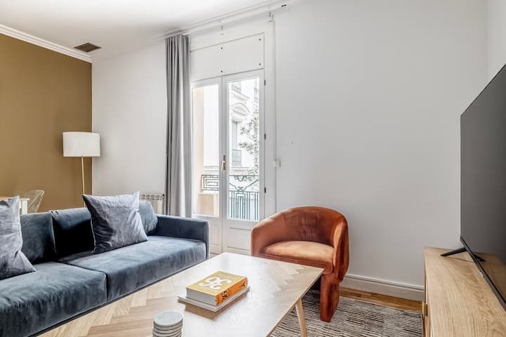 Blueground | Salamanca, Doorman, Nr El Retiro Park - Madrid