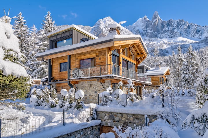 Superbe Chalet Spacieux, Petit-déj & Ménage Inclus - Chamonix-Mont-Blanc