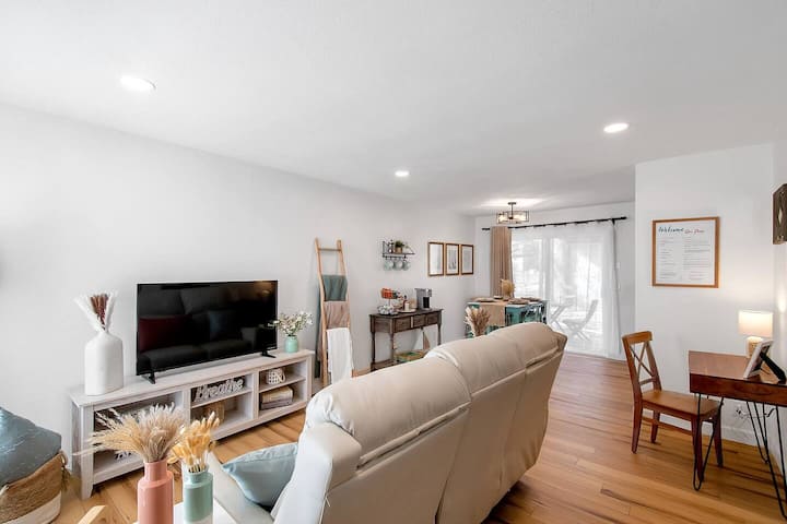 On Par-relaxing Ground Floor Apt - Wichita, KS