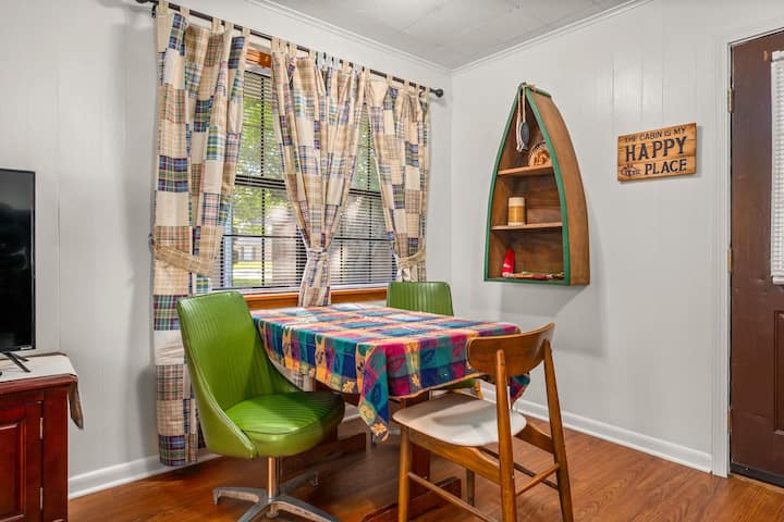 Cozy Cabin Near Med Ctr | Quiet&clean By Ponytail - Alexandria, LA