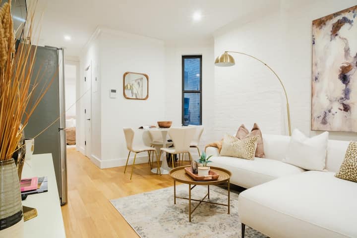 1288-4rn Newly Furnished Prime Ues 2br - 