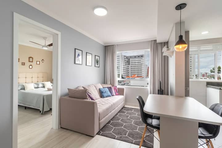 Super Apto 1q | Vaga, Coworking E ÓTimo Bairro! - Curitiba