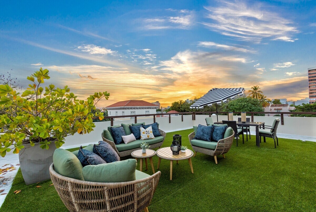 Private Rooftop in Miramar, SJ | PH Sol y Luna - Apartments for Rent in ...