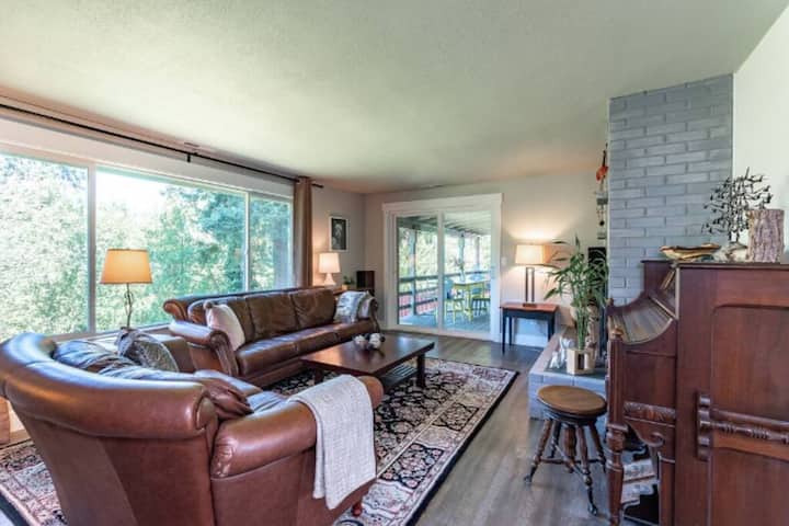 5 Bed/3 Bath With Game Room! - Vancouver, WA