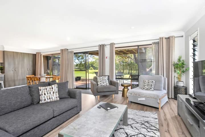 Hitters Paradise Stay Play - Salamander Bay