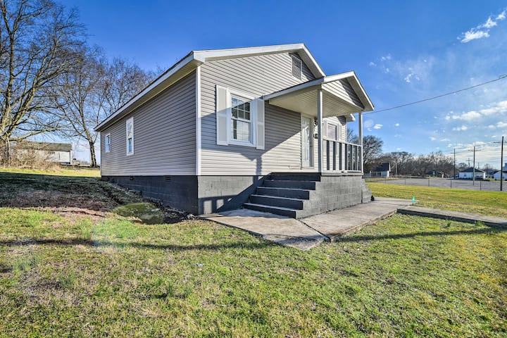 Walkable Hopkinsville Home W/ Yard! - Lake Morris, KY