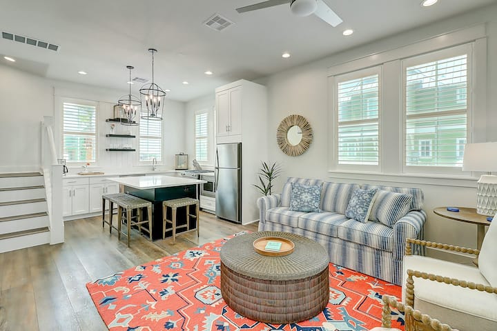 Sunny 2br Oceanview | Pool | Balcony | Golf | W/d - Port Aransas, TX