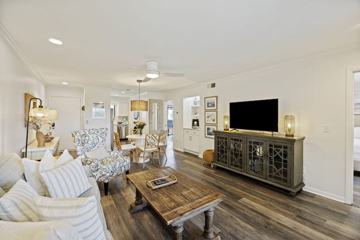 Island Escape: 2br Condo, Pet-friendly, Pool Acces - Seabrook Island, SC