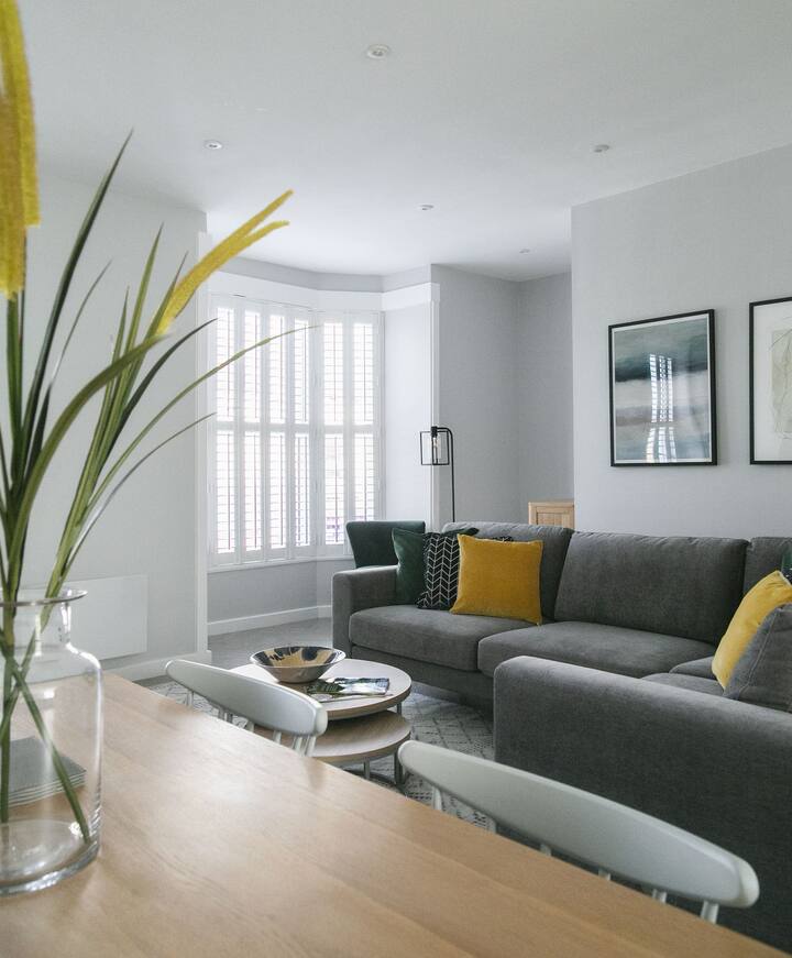 45a Oxford St Superior Deluxe 2 Bedroom Apartment - Harrogate