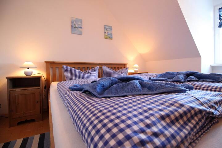 Gutshof Dubnitz -Ferienwohnung 7 " Emmi " - Sassnitz