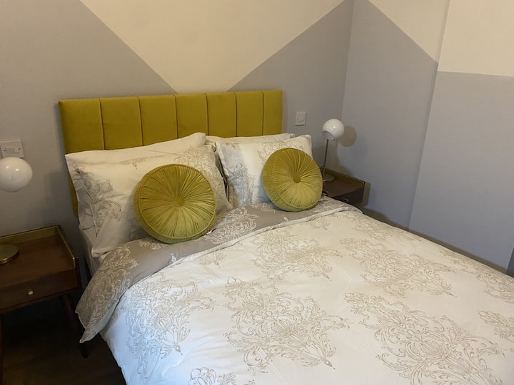 Urban Pod Hotel- Shoebox Room. Double Room - Liverpool