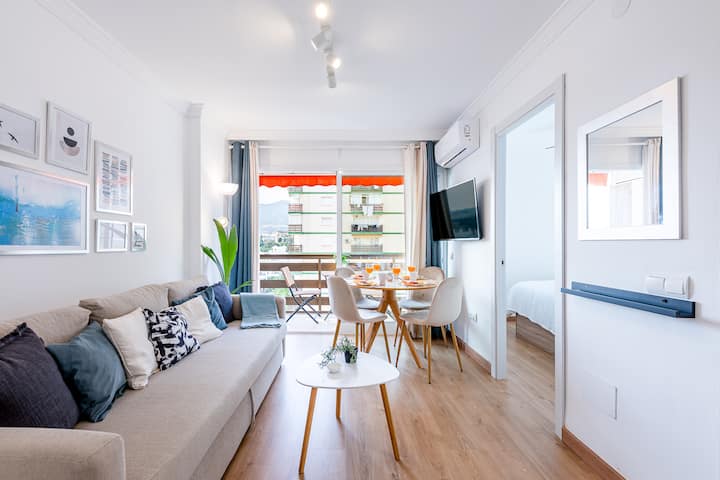Las Naciones- Bright And Renovated Apartment For 2 - Benalmádena