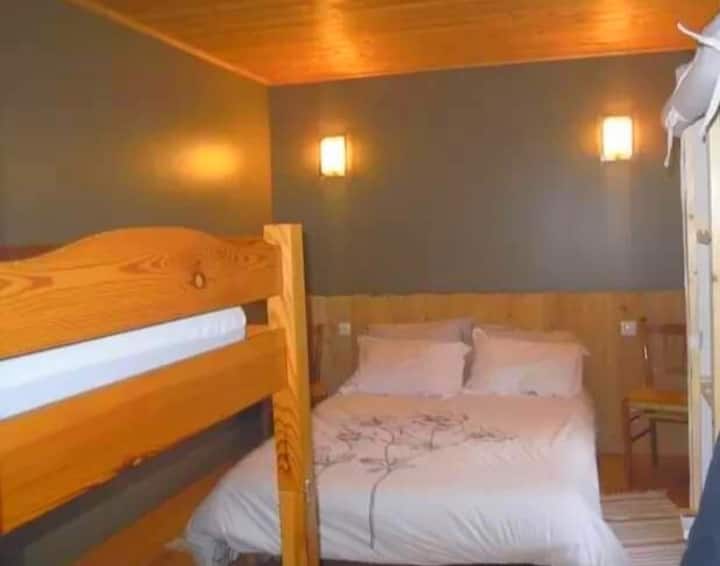 Chambre D'hôte De 2 à 4 Personnes - Lac de Naussac