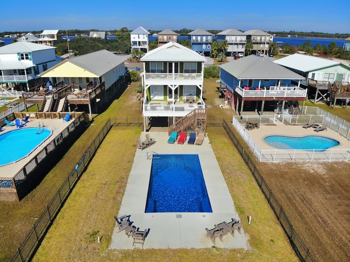 The Crazy Pearl - Great Location - Private Pool! - Gulf Shores, AL