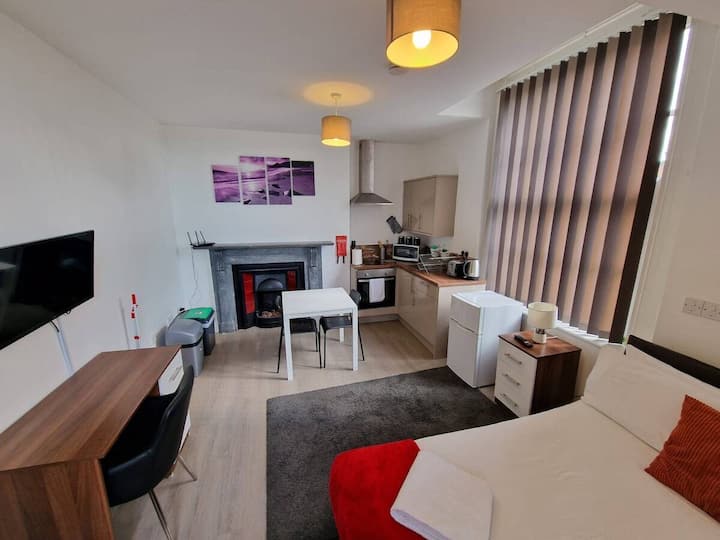 Sav - Regent, Leicester - Studio - Leicester