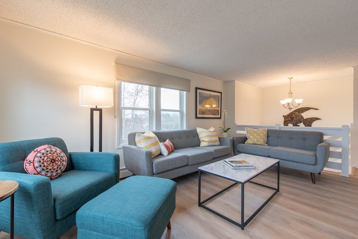 Pier Area Beach Home! - Rhode Island