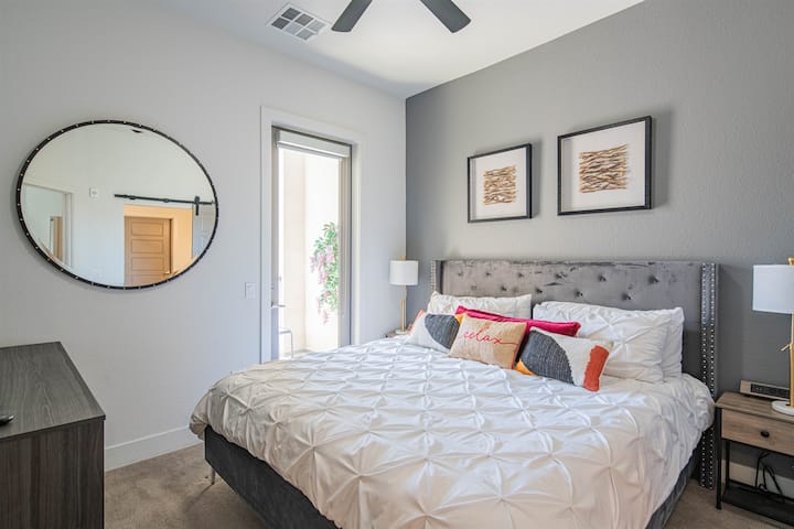 ⟫ Old Town 20min | Kierland Walkable, Free Parking - 스코츠데일