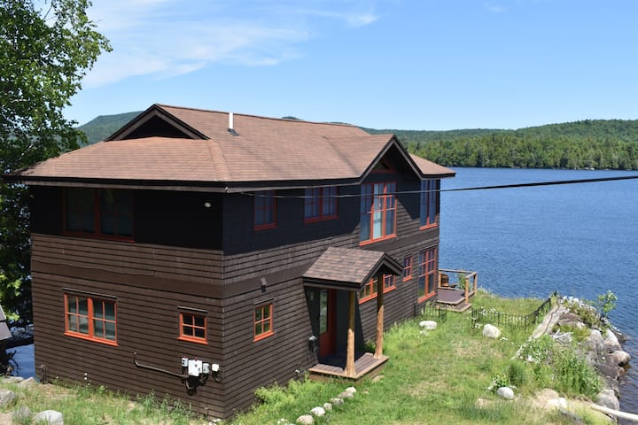Stunning Blue Mountain Lake - Waterfront Property! - Lake Durant, NY
