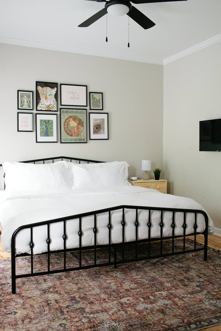 Downtown Vibes | 1br Pet-friendly Apt - Crescent Lake, Millbrook