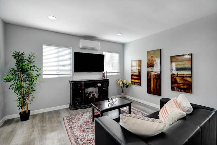 The Hummingbird's Homey Hideaway - Arcadia