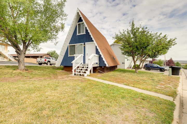 Charming Evanston A-frame: Dog Friendly! - Evanston, WY