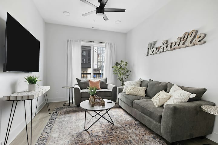 Dog-friendly Condo With Ac & Shared Rooftop Deck - - Nashville