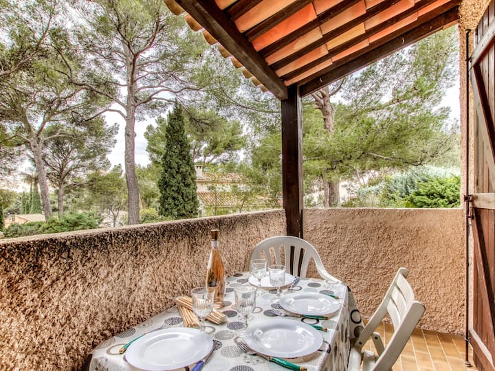 Les Hauts Du Port By Interhome - Saint-Cyr-sur-Mer