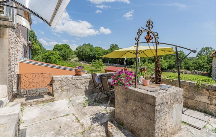 Beautiful Home In Putini With Kitchen - Rovinj