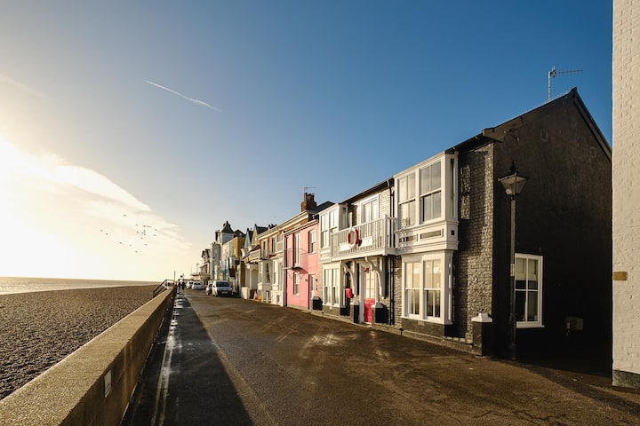 Pembroke - Aldeburgh