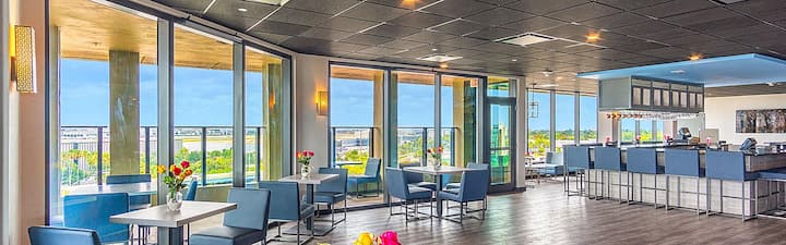 Enjoy A Hassle-free And Suiting Stay! Onsite Pool - Miami, FL