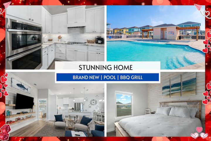 Beachy Rockport Stay W Pool, Deck, Boat Parking - Bayside, TX