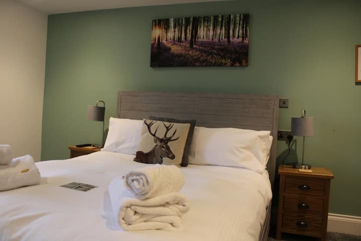 Deluxe Double Room Ensuite - Isle of Wight