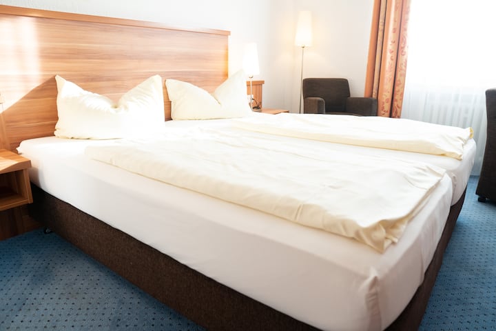 Comfort Doppelbett Zimmer - Bad Hersfeld