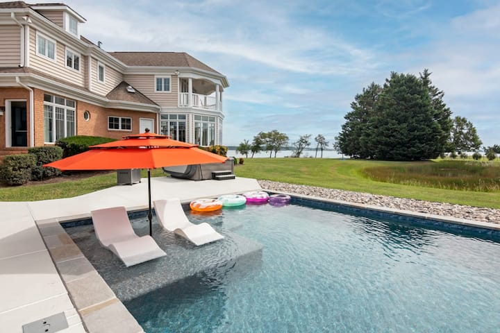 Time Stands Still, While Memories Are Made. - Saint Michaels, MD