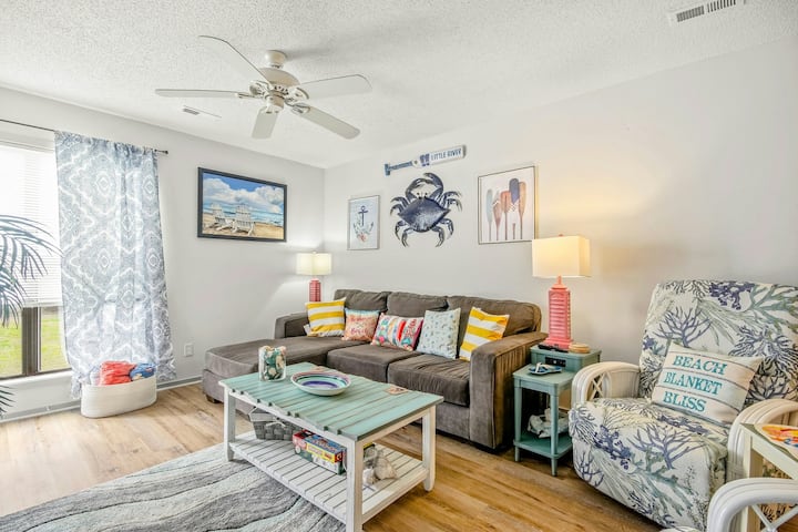 Updated 2br 1st-floor | Patio | Pool - Little River, SC