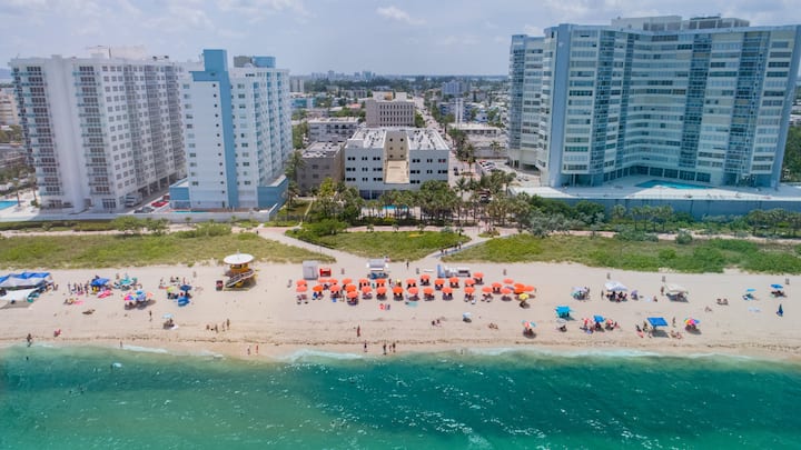 Perfect For Family & Friends | 4 Spacious Rooms - Miami Beach, FL