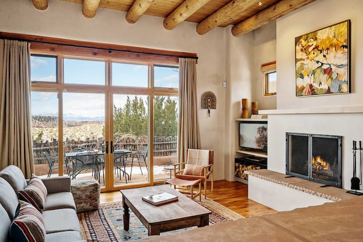 Nuevo Dia - Expansive Views, Community Pool - Hyde Memorial State Park, Santa Fe