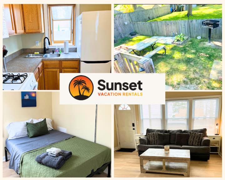 Gotl Hideaway Hut- Sunset Vacation Rentals - Geneva-on-the-Lake, OH