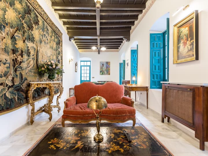 Impressive 5 Bedroom House In The City Center With Private Pool And Jacuzzi - セビーリャ