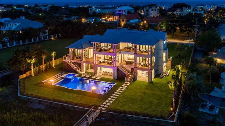 Waterfront Home With Deep Water Dock - Charleston, SC