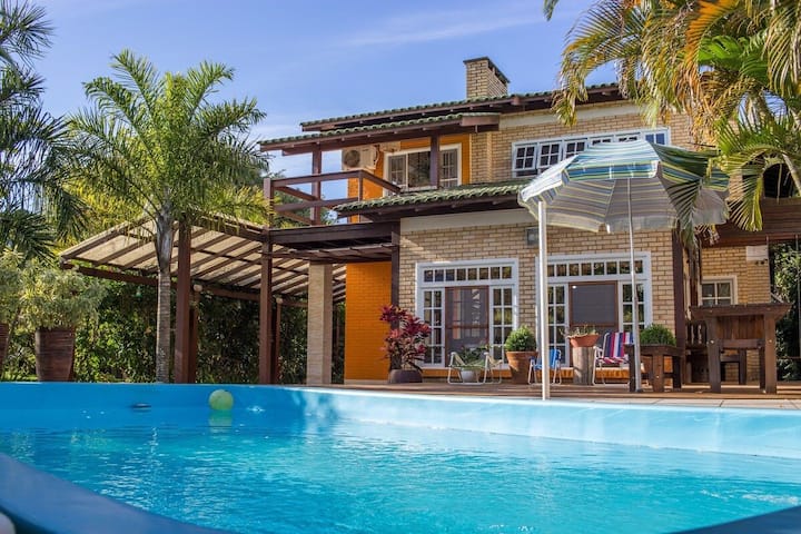 Lagoonfront House With Private Pool - Ibiraquera - Imbituba