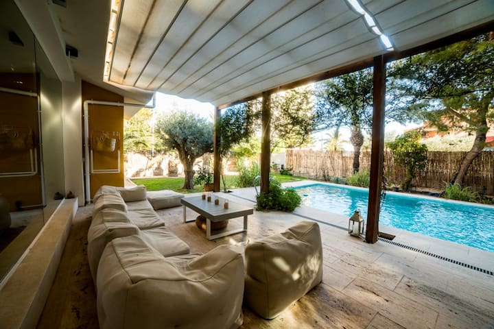 Villa Con Piscina A 2' A Pie De La Playa - Alicante